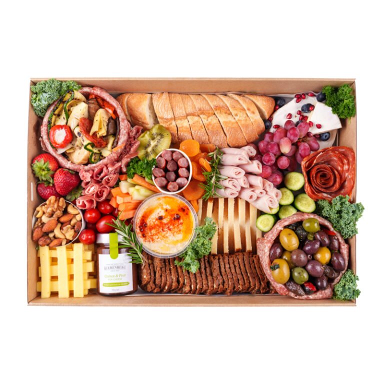 Grazing Box Large (10-15 People) - Gourmet Grazing Box Celebration ...